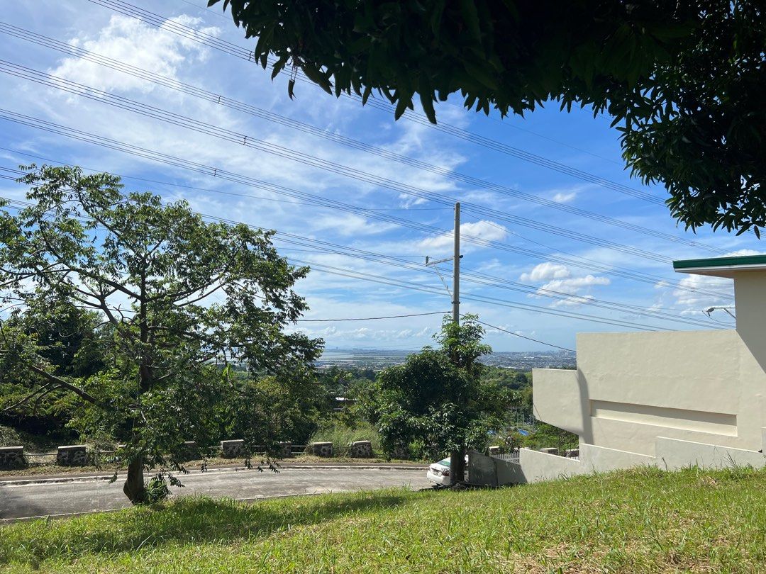 Overlooking Lot for Sale in Enclave Havila Taytay Rizal nr Ortigas BGC ...