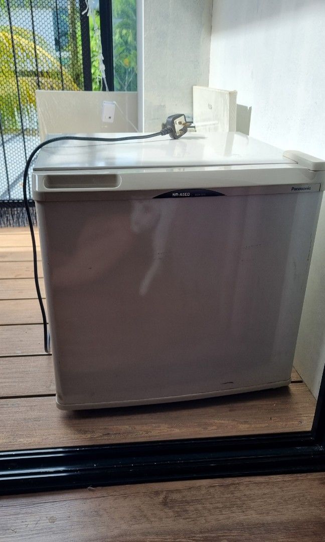 Panasonic bar fridge, TV & Home Appliances, Kitchen Appliances ...
