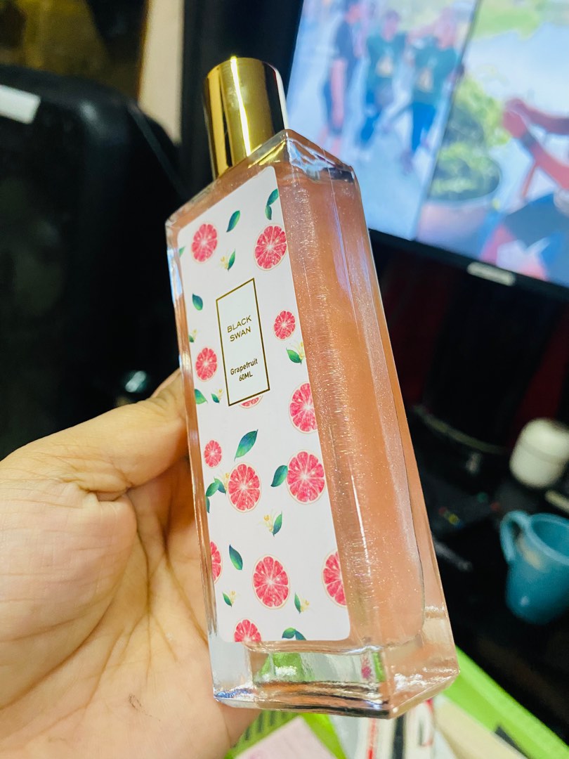 Perfume grape fruit, Beauty & Personal Care, Fragrance & Deodorants on ...