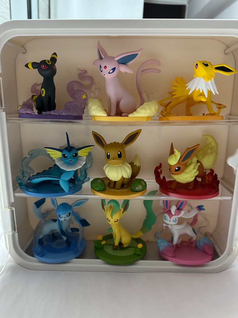 Pokémon Eevee Full Evolution Figurines, Hobbies & Toys, Toys & Games on ...