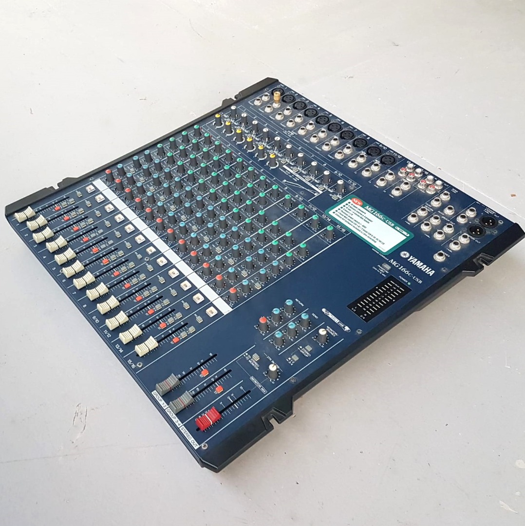 Professional Yamaha Mixing Console MG166C-USB, Art Décor Design, 16 ...