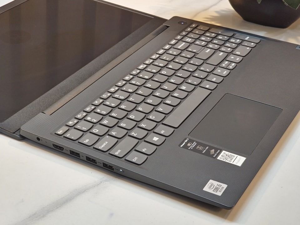 Rush! Lenovo Ideapad Slim 3 I5 10TH GEN 8GB RAM 256GB SSD + 1000 ...
