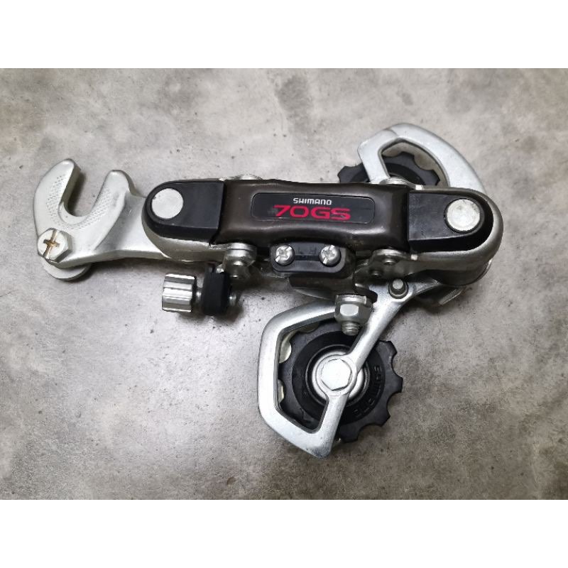 SHIMANO BICYCLE REAR DERAILLEUR RD-TY70, Sports Equipment, Bicycles & Parts, Bicycles on Carousell