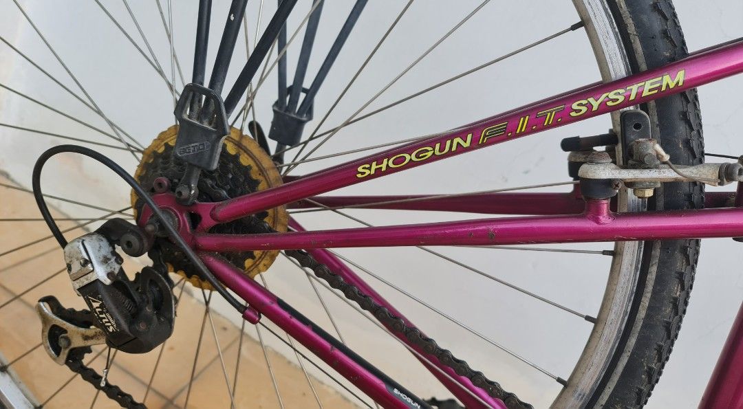Shogun Touring bike, Sports Equipment, Bicycles & Parts, Bicycles on ...