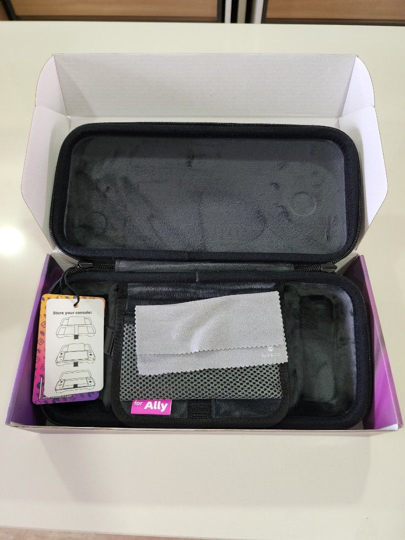 Skull and Co Rog ally case, Video Gaming, Video Game Consoles, Others ...