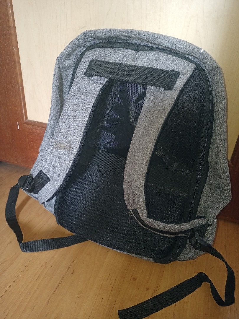 Slash-proof Laptop Backpack, Computers & Tech, Parts & Accessories ...