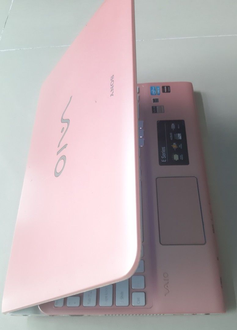 Sony Vaio SVE151G13W, Windows 11, Computers & Tech, Laptops & Notebooks ...