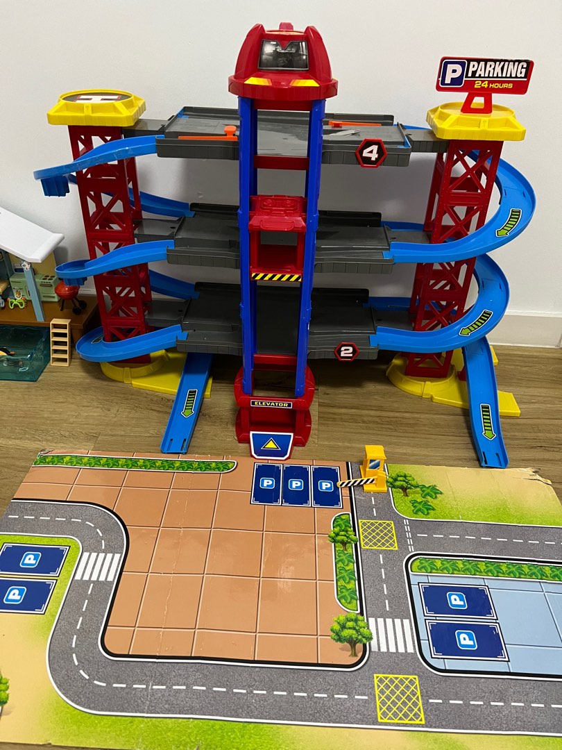 Speedcity Super City Garage, Hobbies & Toys, Toys & Games on Carousell