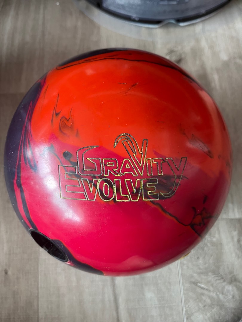 Storm Gravity Evolve 15 lbs bowling ball, Sports Equipment, Sports & Games, Billiards & Bowling ...