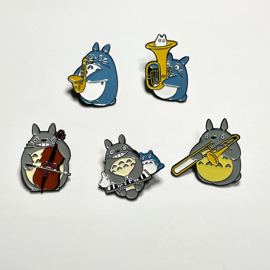 Studio Ghibli Pins, Hobbies & Toys, Memorabilia & Collectibles, Fan ...