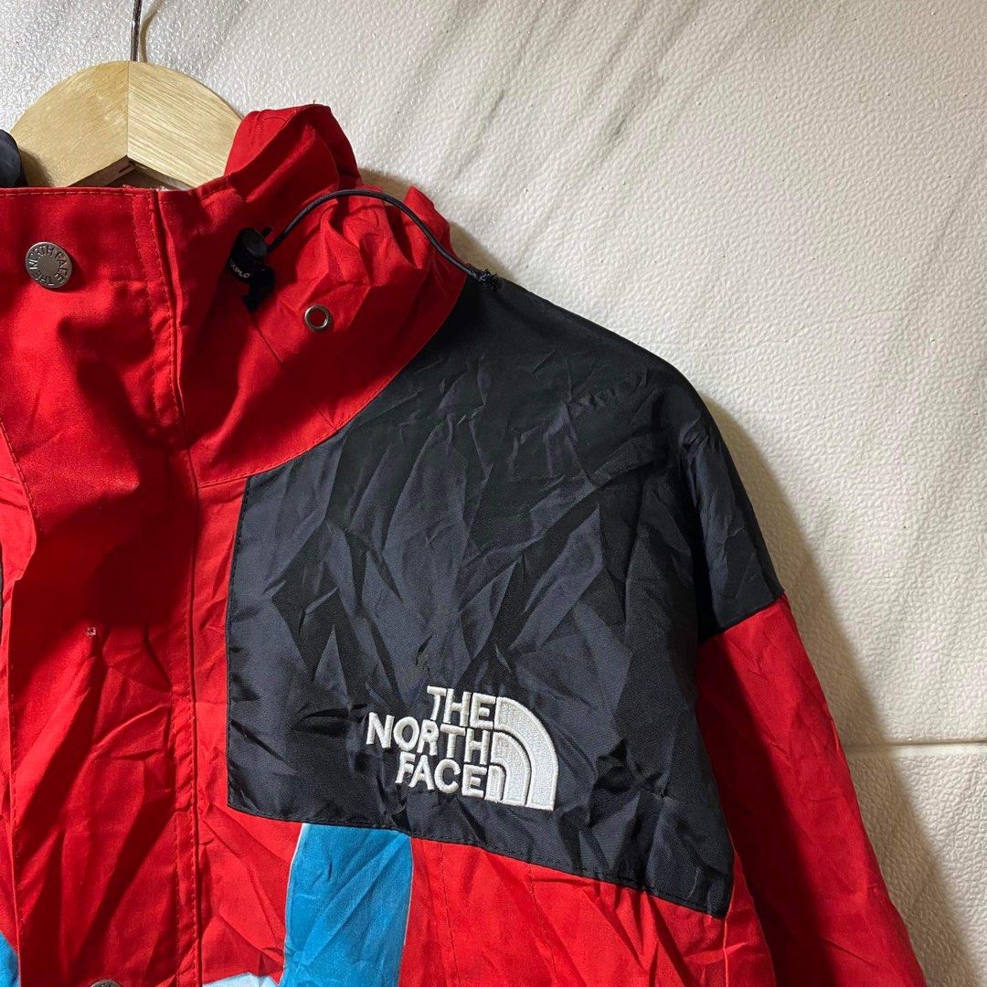 SUPREME x TNF JACKET, Men's Fashion, Coats, Jackets and Outerwear on ...