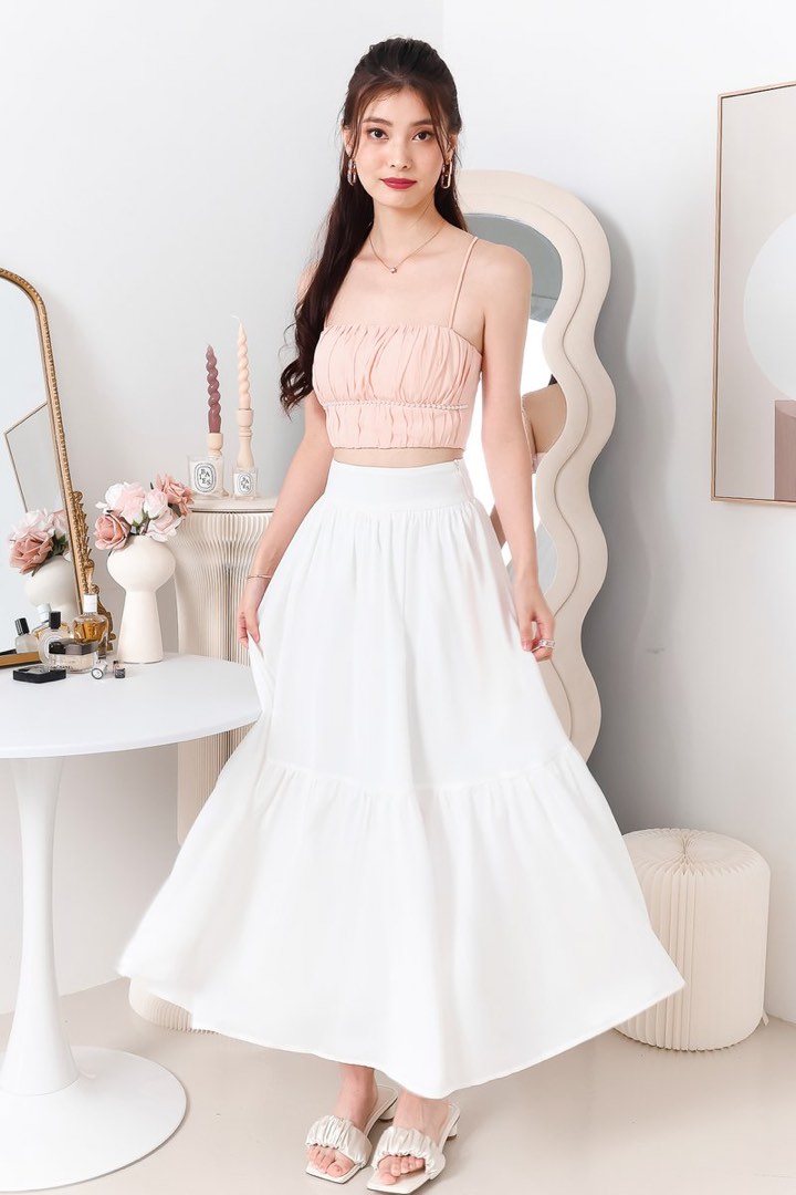 The Style Soiree TSS Tilly Tiered Maxi Petite In White, Women's Fashion ...