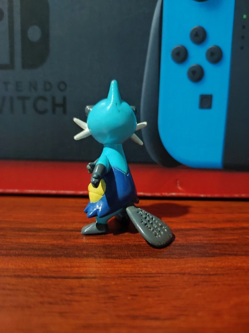 TOMY Pokemon Figure - Dewott, Hobbies & Toys, Toys & Games on Carousell