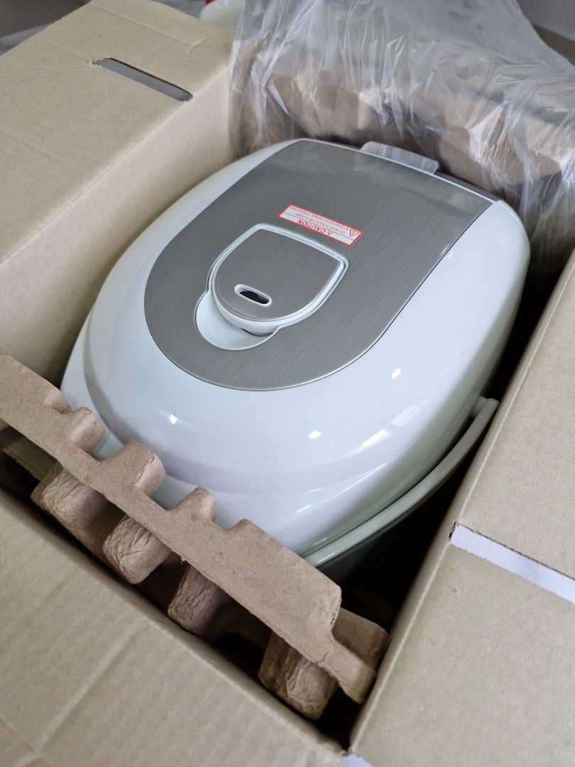 Toshiba RC18 NMF Rice Cooker, TV & Home Appliances, Kitchen Appliances ...