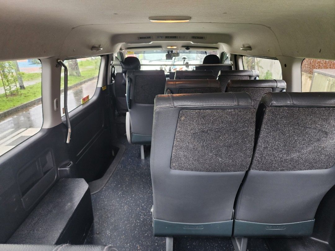 Toyota Hiace Super GL Mid-Roof van/minibus passenger charter 12/13/14 ...