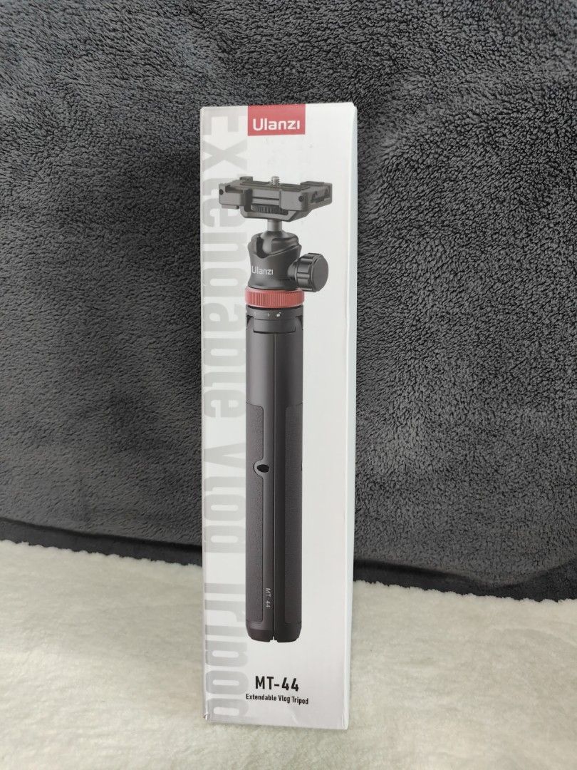 Ulanzi MT-44 Extendable VLOG Tripod, Photography, Photography ...