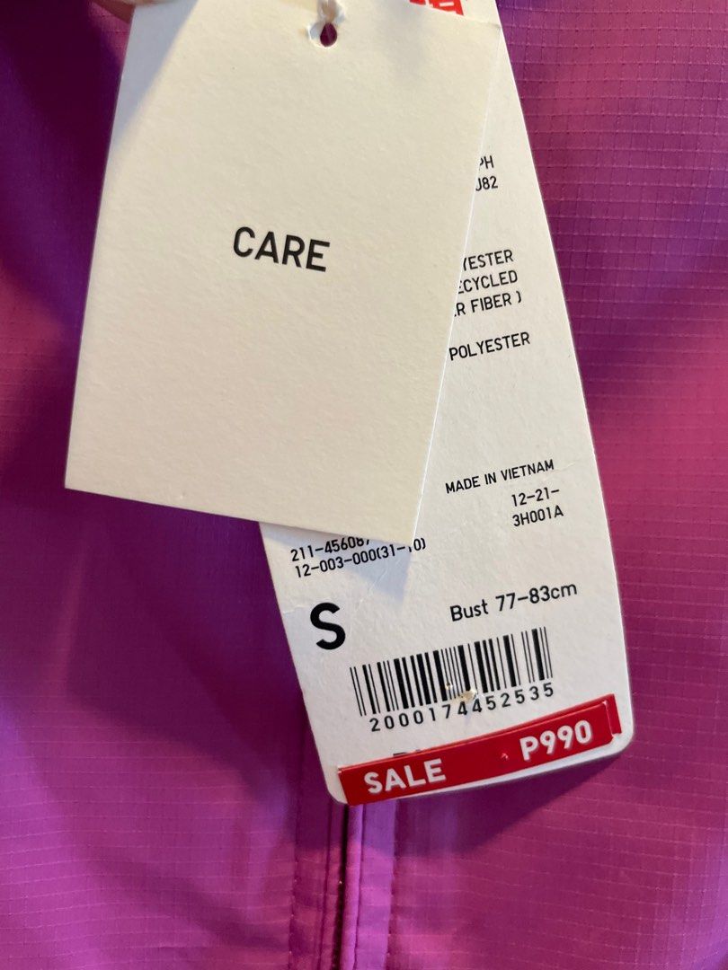 Uniqlo Pink pocketable UV Parka, Women's Fashion, Activewear on Carousell