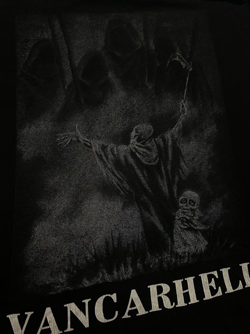 VANCARHELL, Men's Fashion, Tops & Sets, Tshirts & Polo Shirts on Carousell