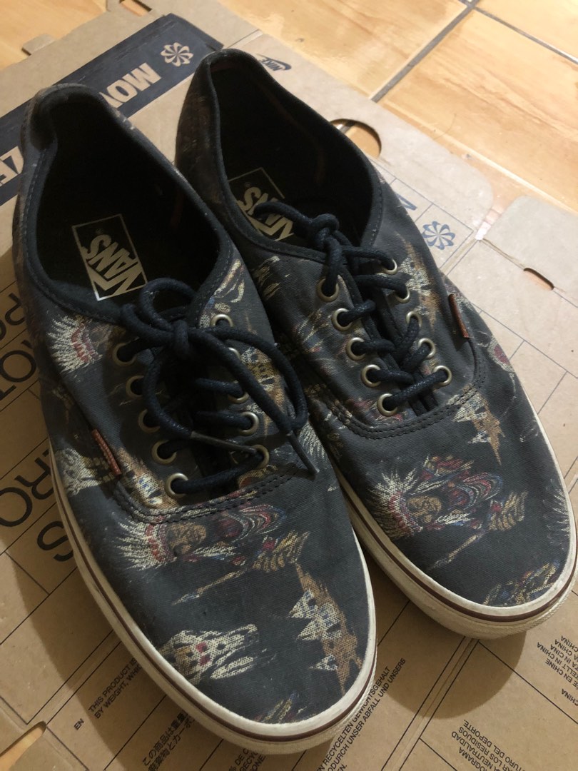 Vans Indian chief native, Men's Fashion, Footwear, Sneakers on Carousell