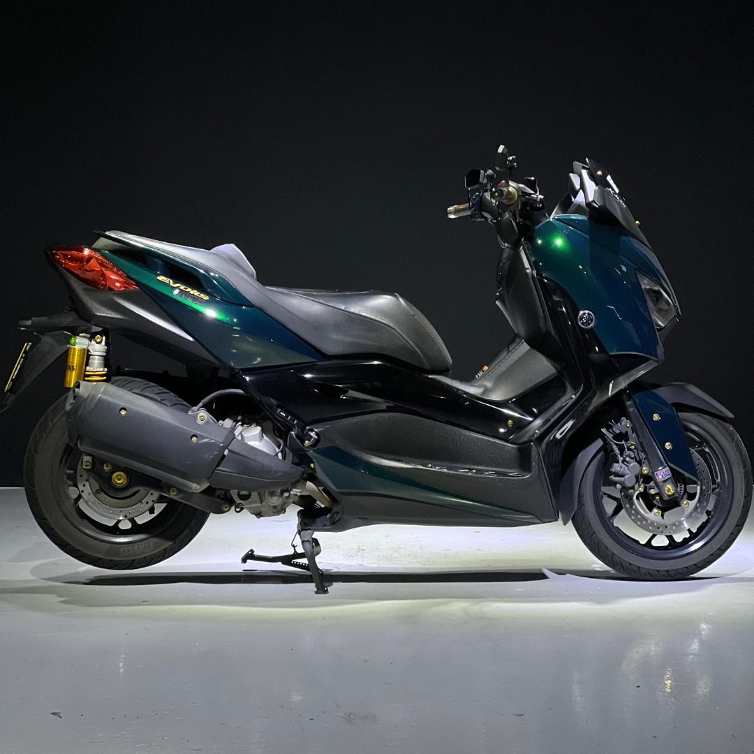 Yamaha XMAX 300, Motorcycles, Motorcycles for Sale, Class 2A on Carousell