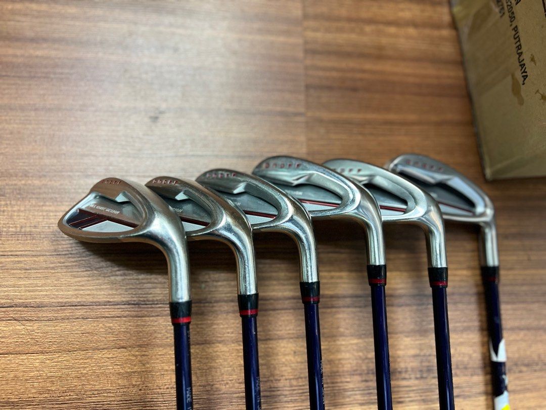 2022 ONOFF AKA Forged Irons (7-S) (6 Pieces) [With MP520i R Flex ...
