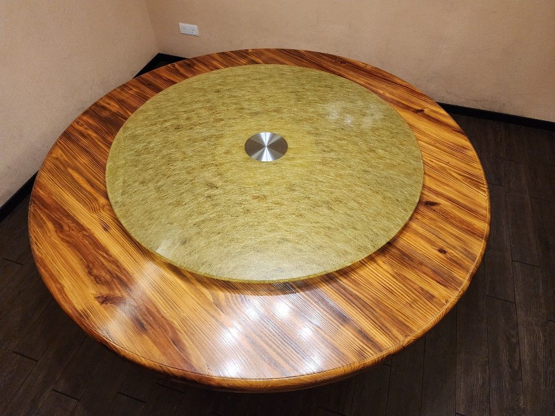 20 Pax Wooden Table With Round Glass Table Top Set [NEGOTIABLE ...