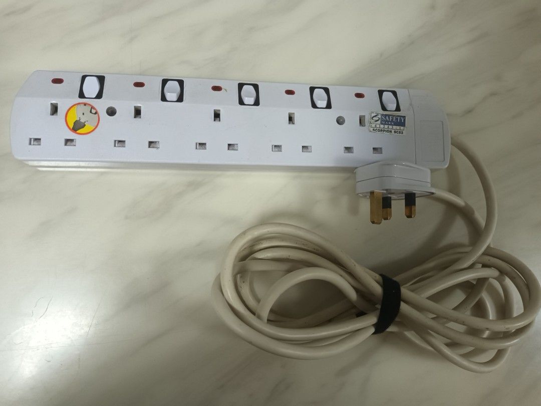 5 way extension cable 3 mtr length, TV & Home Appliances, Electrical ...