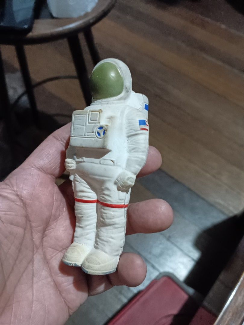 Apollo 11 and space shuttle figure, Hobbies & Toys, Toys & Games on ...