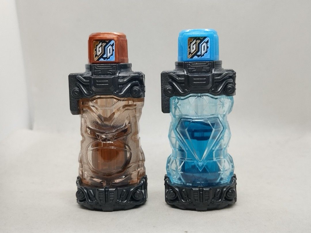 Bandai - Kamen Rider Build - DX Gorilla Diamond Fullbottle Best Match ...