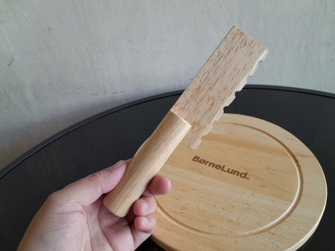 BorneLund Wooden Chopping Board and Knife, Hobbies & Toys, Toys & Games ...