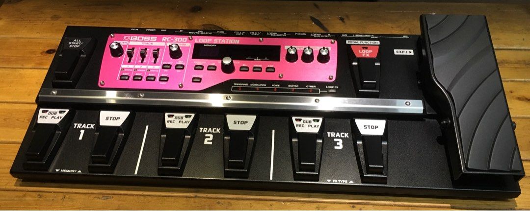Boss RC-300 Triple-Stereo Mega Looper, Hobbies & Toys, Music & Media ...