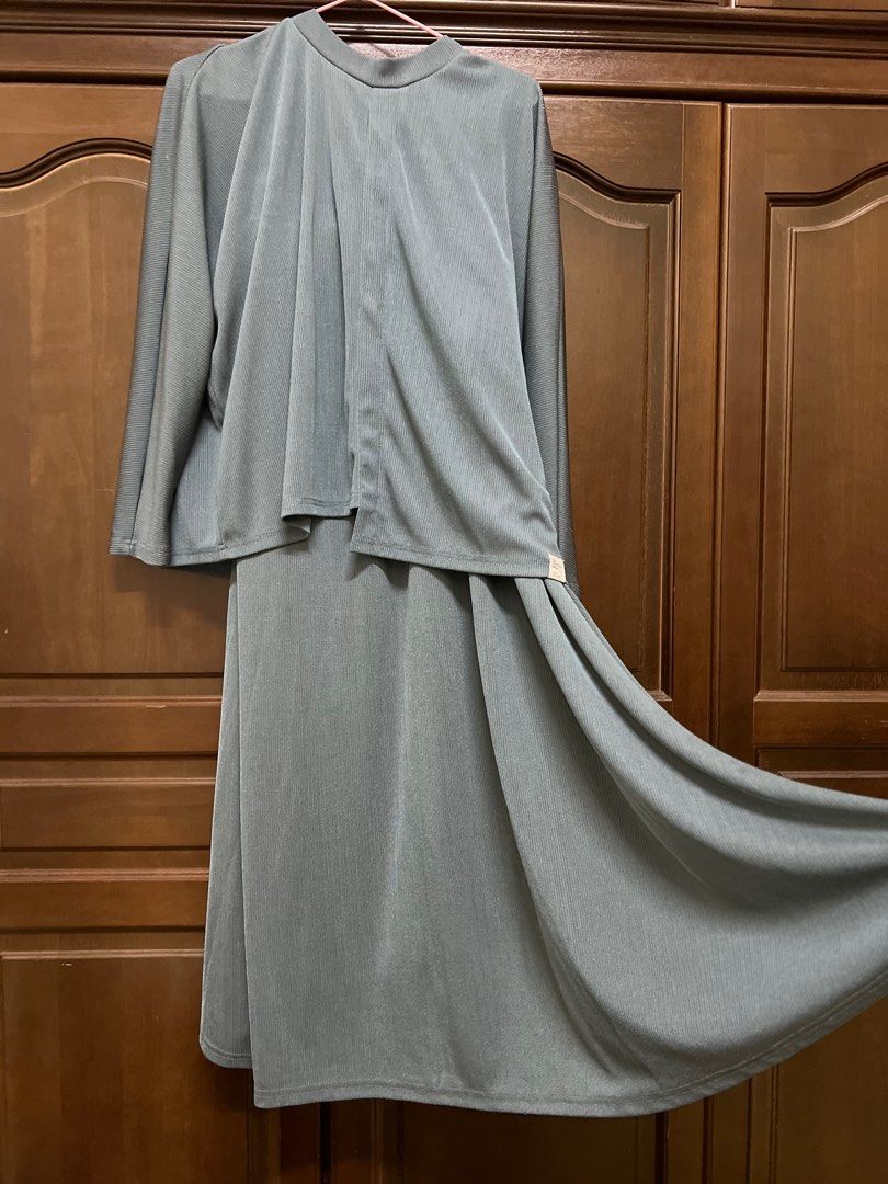 Calaqisya Hiiy Set, Women's Fashion, Dresses & Sets, Sets or ...