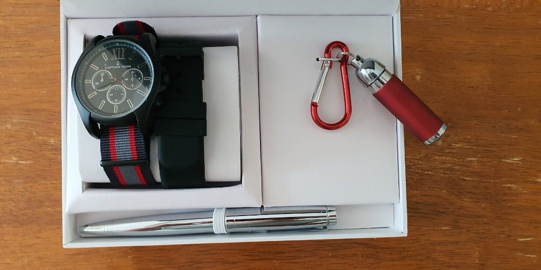 Captain John Watch set, Luxury, Watches on Carousell