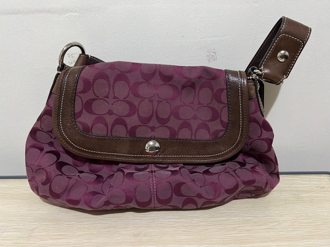 Coach Berry Soho Signature Original, Women's Fashion, Bags & Wallets ...