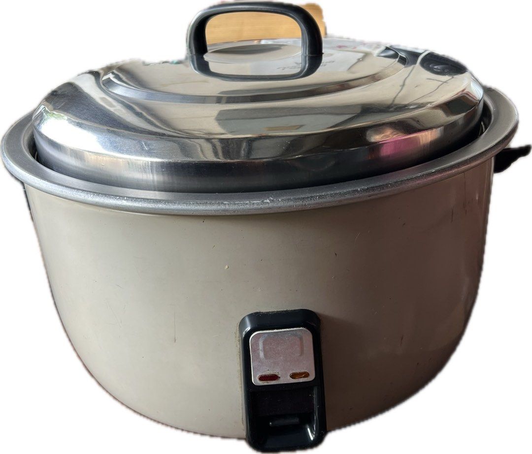 Commercial Rice Cooker, TV & Home Appliances, Kitchen Appliances, Cookers on Carousell