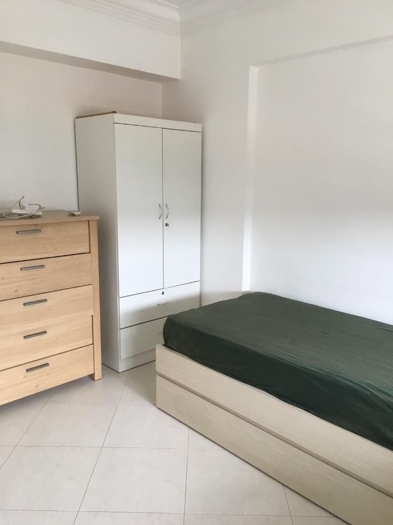 Common Room for Rent Female Only (1 min walk Woodlands S MRT), Property ...
