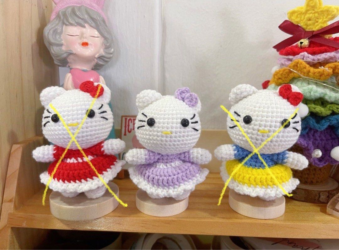 Crochet Hello Kitty keychain, Hobbies & Toys, Stationery & Craft ...