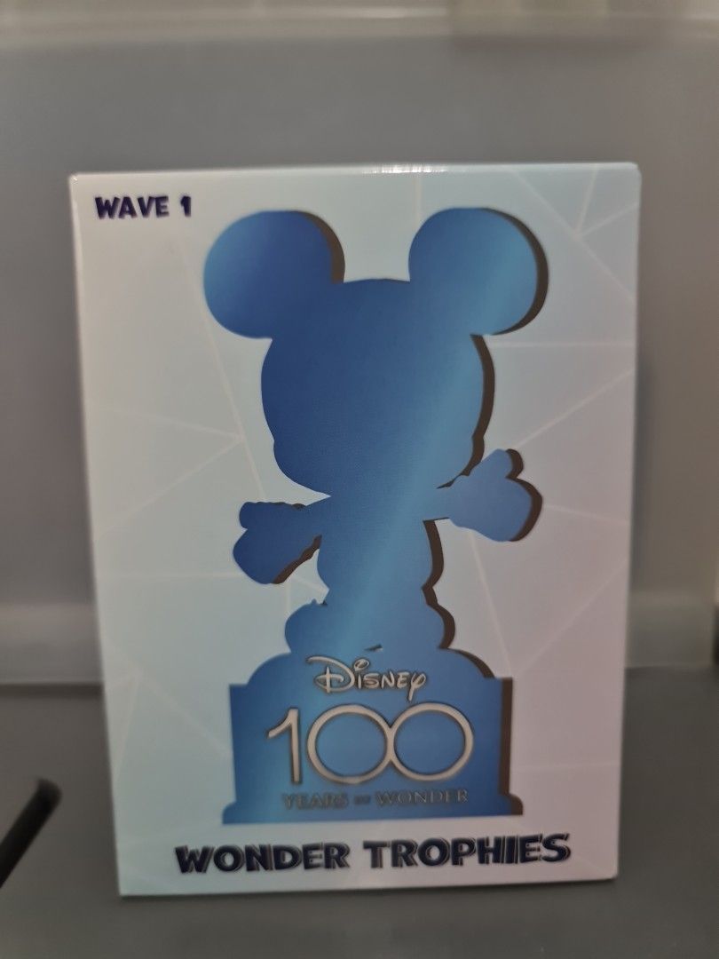 Disney 100 Years of Wonder Wave 1 : Wonder Trophies Blind Box, Hobbies ...