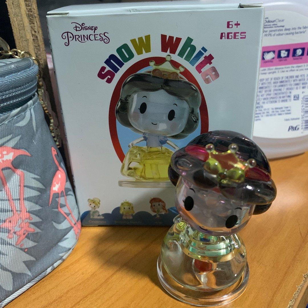 Disney Princess Crystal Blocks Ariel, Snow White & Cinderella, Hobbies ...