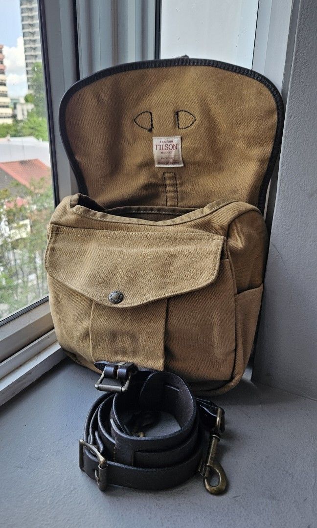 Filson Small Field Bag, Men's Fashion, Bags, Sling Bags on Carousell