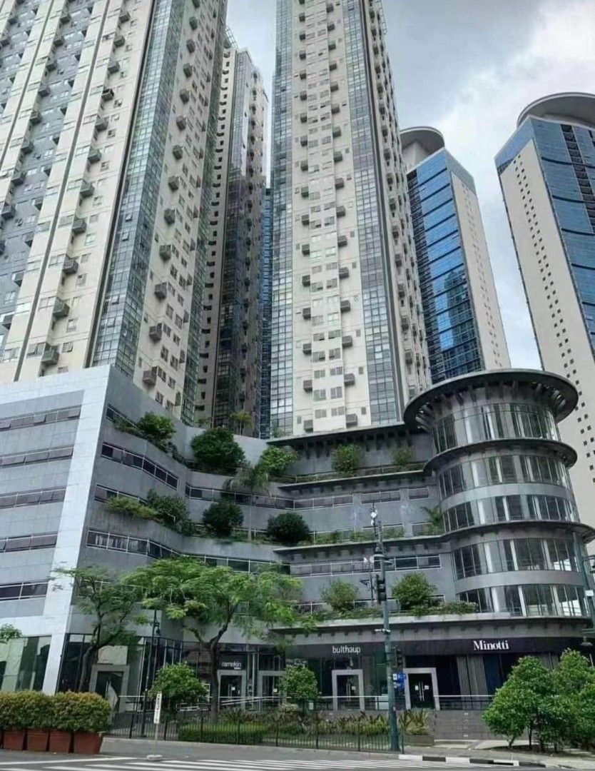 FORT VICTORIA UNIT FOR SALE BGC TAGUIG, Property, For Sale, Apartments ...