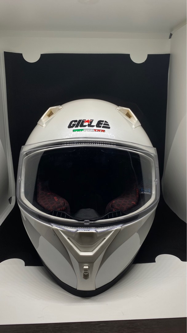 Gille GTS V1 Pearl White, Motorbikes, Motorbike Parts & Accessories ...