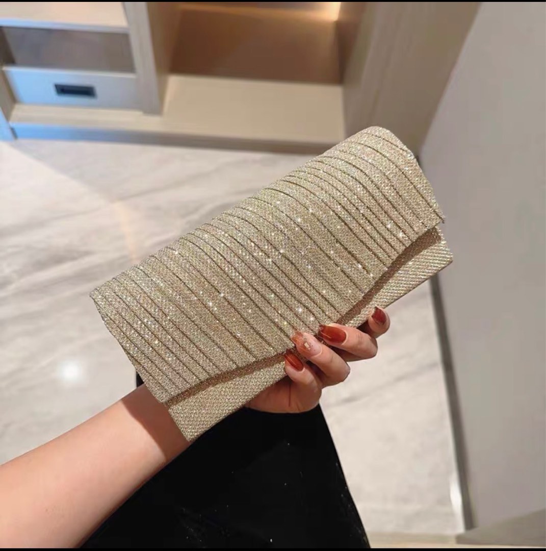 Gold Glitter Dinner Clutch, Women's Fashion, Bags & Wallets, Clutches ...