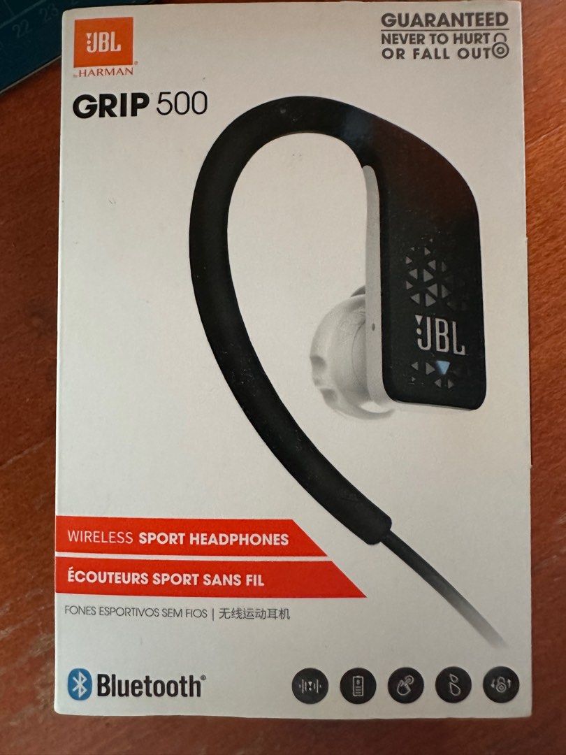 Grip 500 sport headphones, Audio, Headphones & Headsets on Carousell