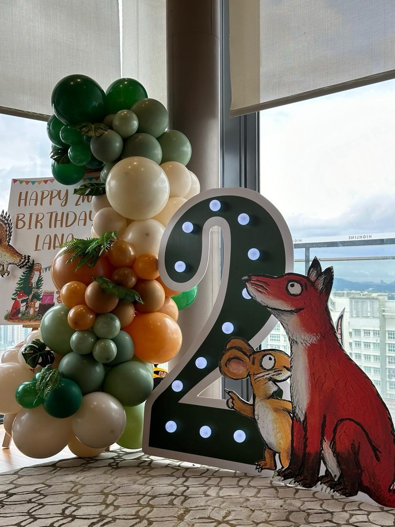 Gruffalo Birthday Party Decoration (balloons not included), Hobbies ...