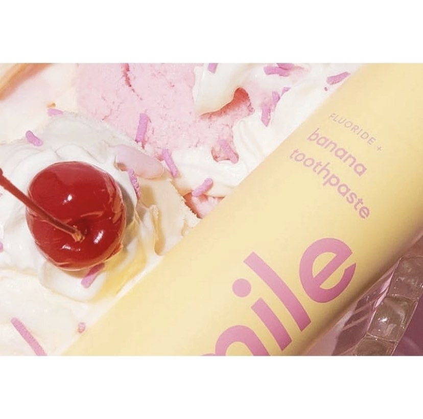 HiSmile Flavour Toothpaste: Banana, Beauty & Personal Care, Oral Care ...