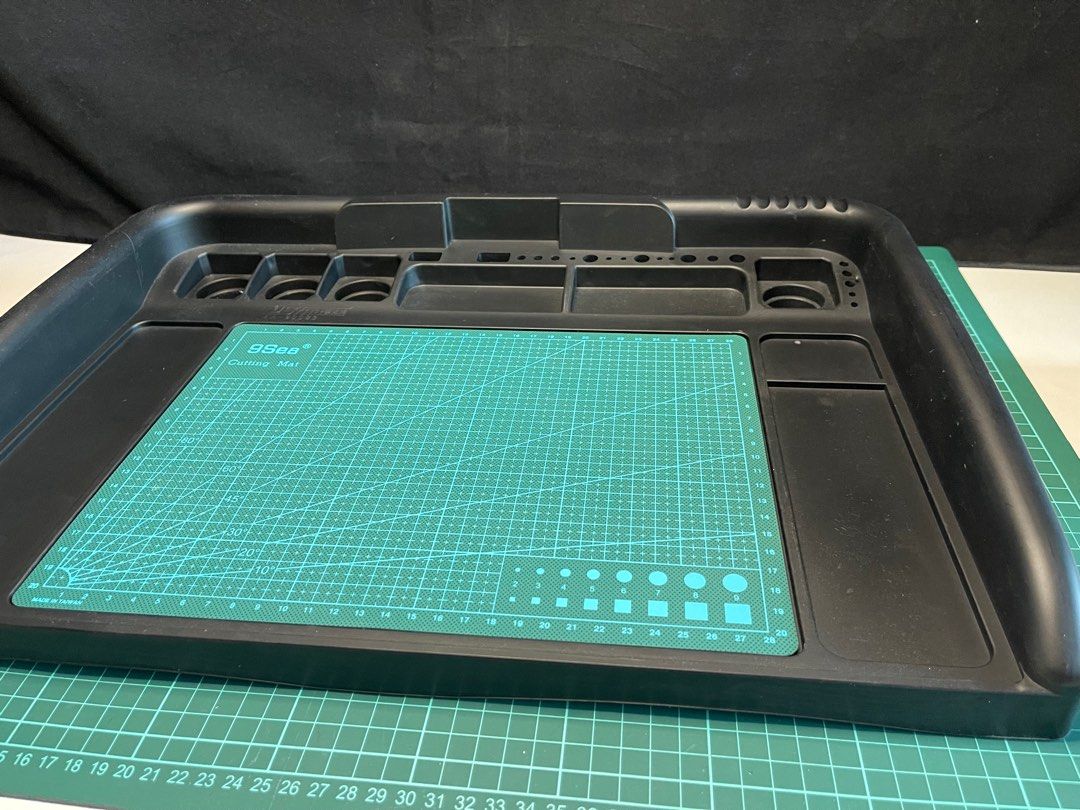 HOBBYIST TABLETOP WORK STATION WITH CUTTING MAT, Hobbies & Toys ...