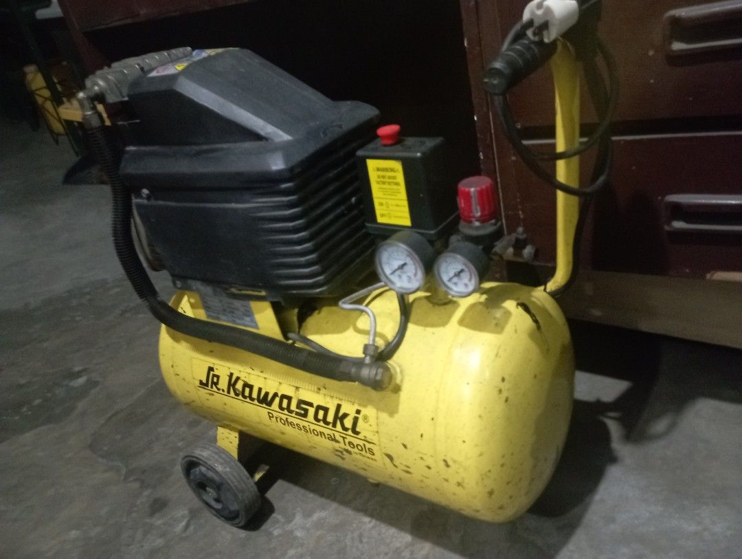 Kawasaki 2HP 24Ltrs. Air Compressor, Commercial & Industrial ...