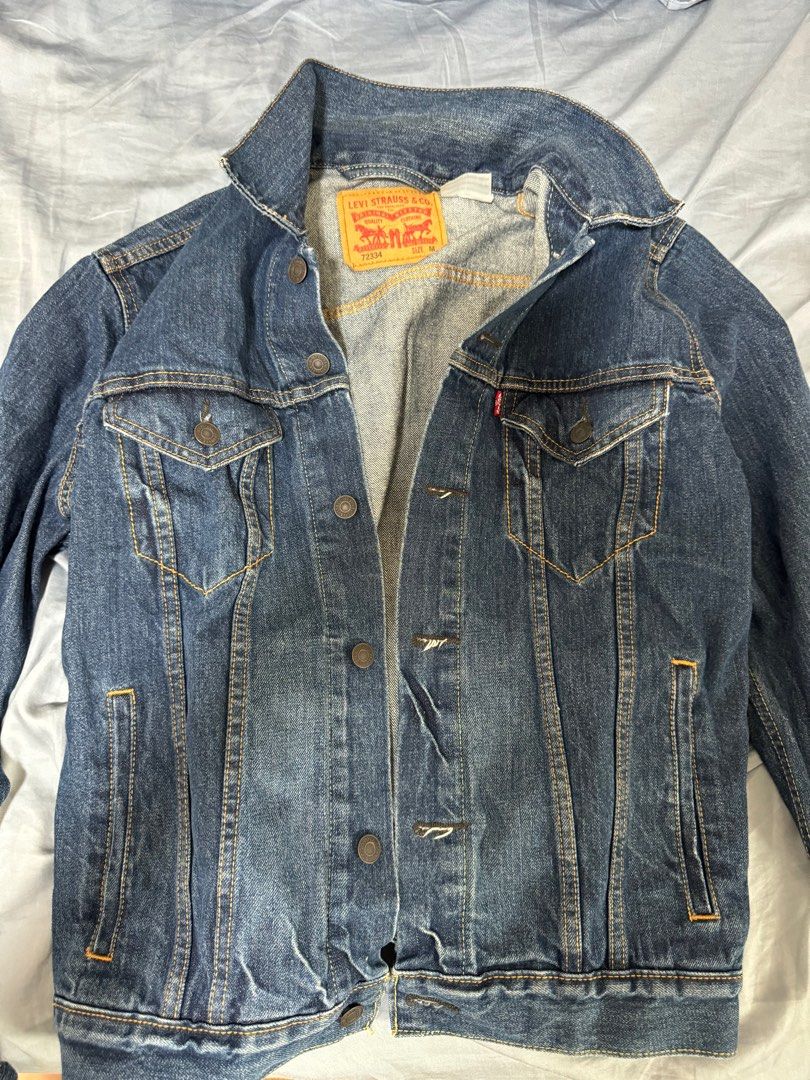 Levi Denim Jacket, Men's Fashion, Coats, Jackets and Outerwear on Carousell
