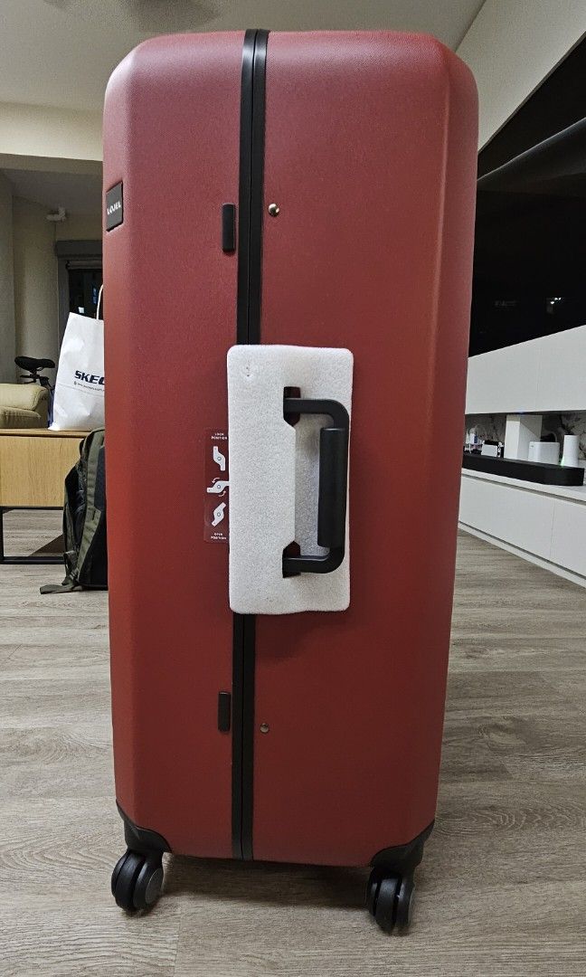 Lojel Rando Large Frame Luggage (Red), Hobbies & Toys, Travel, Luggage ...